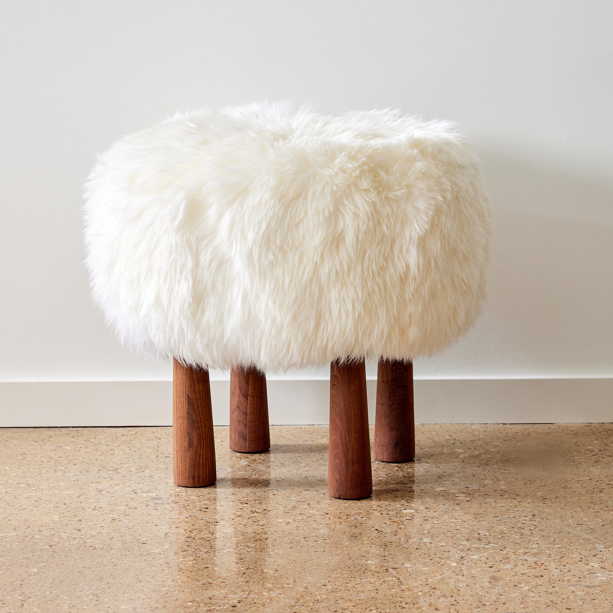Stiggy Pouf – Anyon Design and Atelier